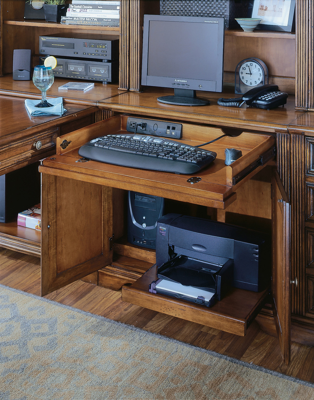 Brookhaven Computer Desk by Hooker Furniture | Furnitureland South ...